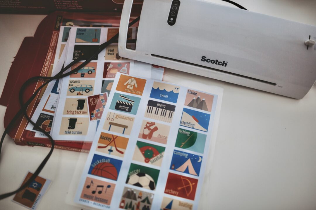 Autism DIY: Wooden Visual Schedule ~ The Autism Cafe